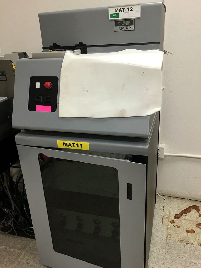 Matrix 105 plasma Asher Plasma descum semiconductor equipment | SemiStar