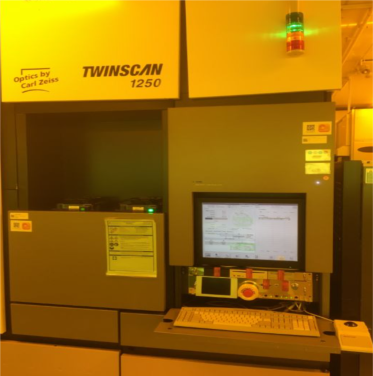 ASML XT1250B 300mm Deep UV Wafer Stepper | SemiStar